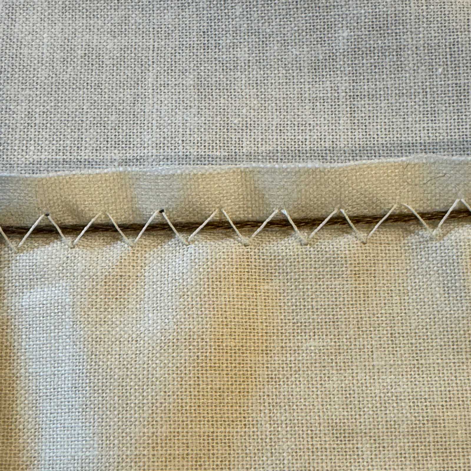 How to Gather Fabric Without a Gathering Foot - corinnececile.com